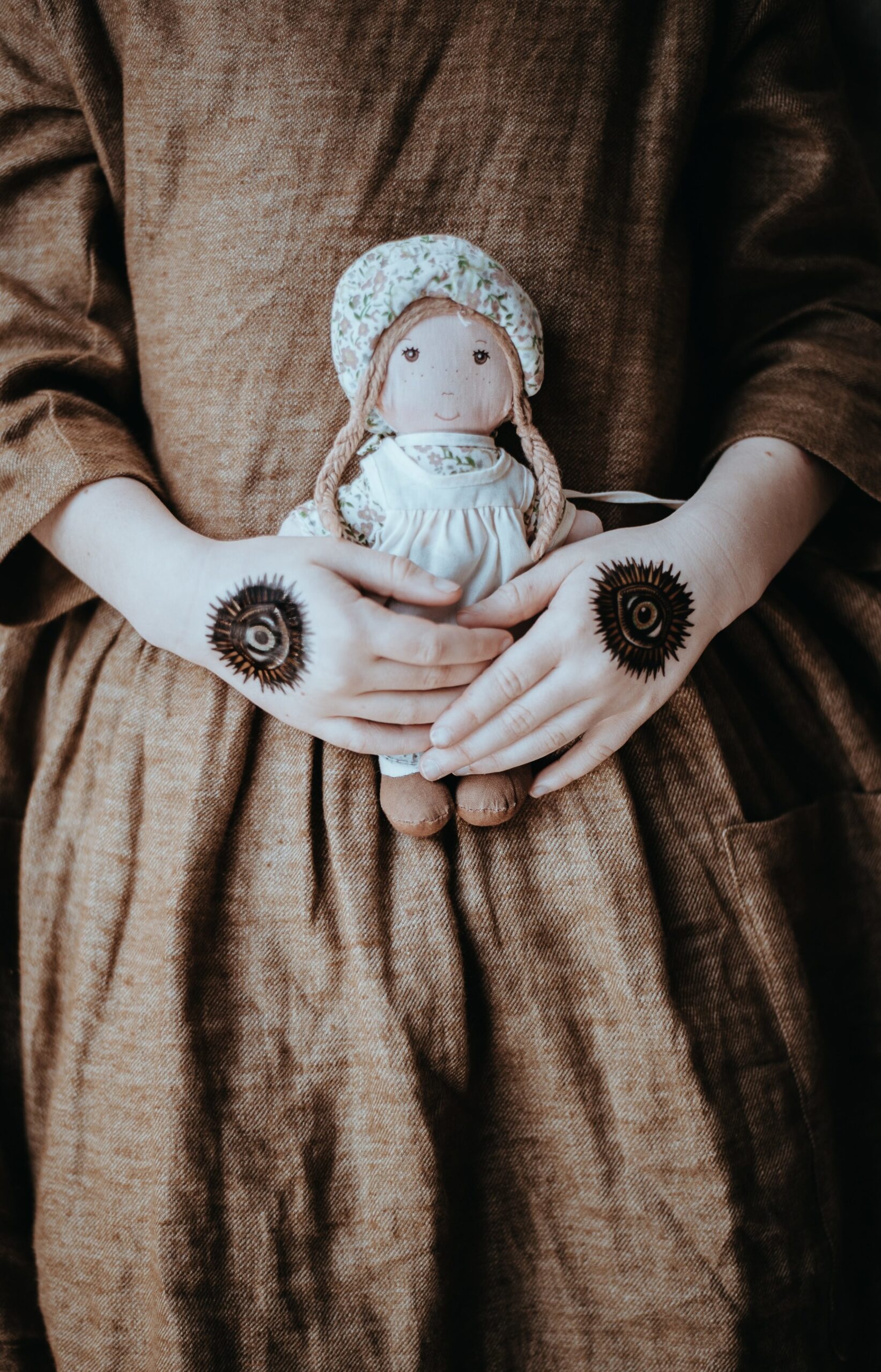 How To Make And Use Poppets In Your Craft - The Occult Witch