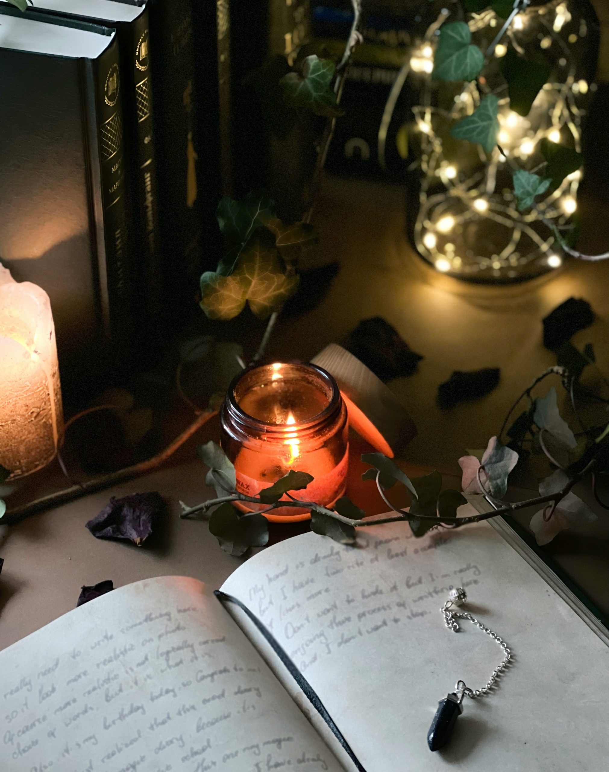 How To Create An Effective Moon Altar For Your Magic - The Occult Witch